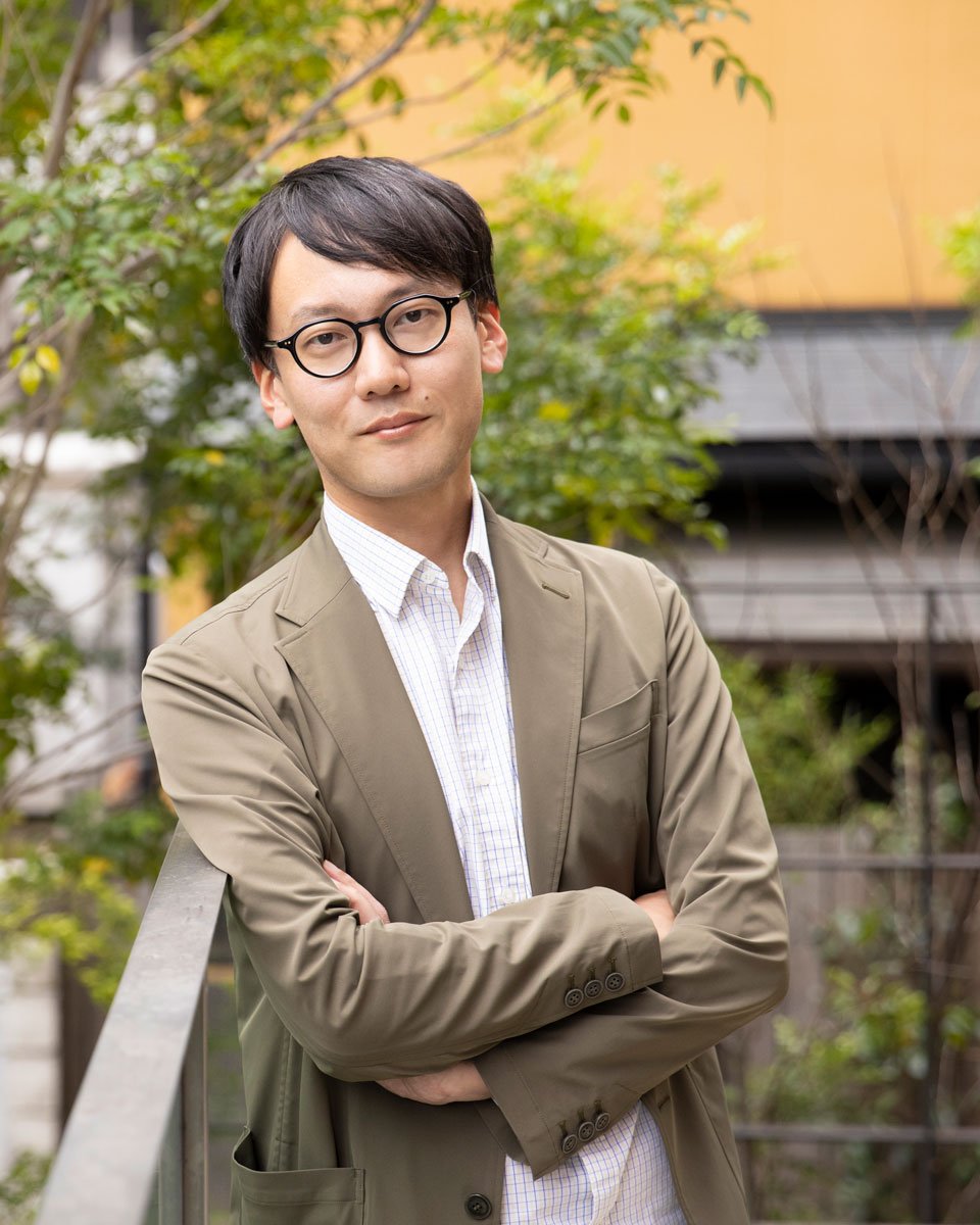 Kohei Saito THE NEW INSTITUTE - THE NEW INSTITUTE