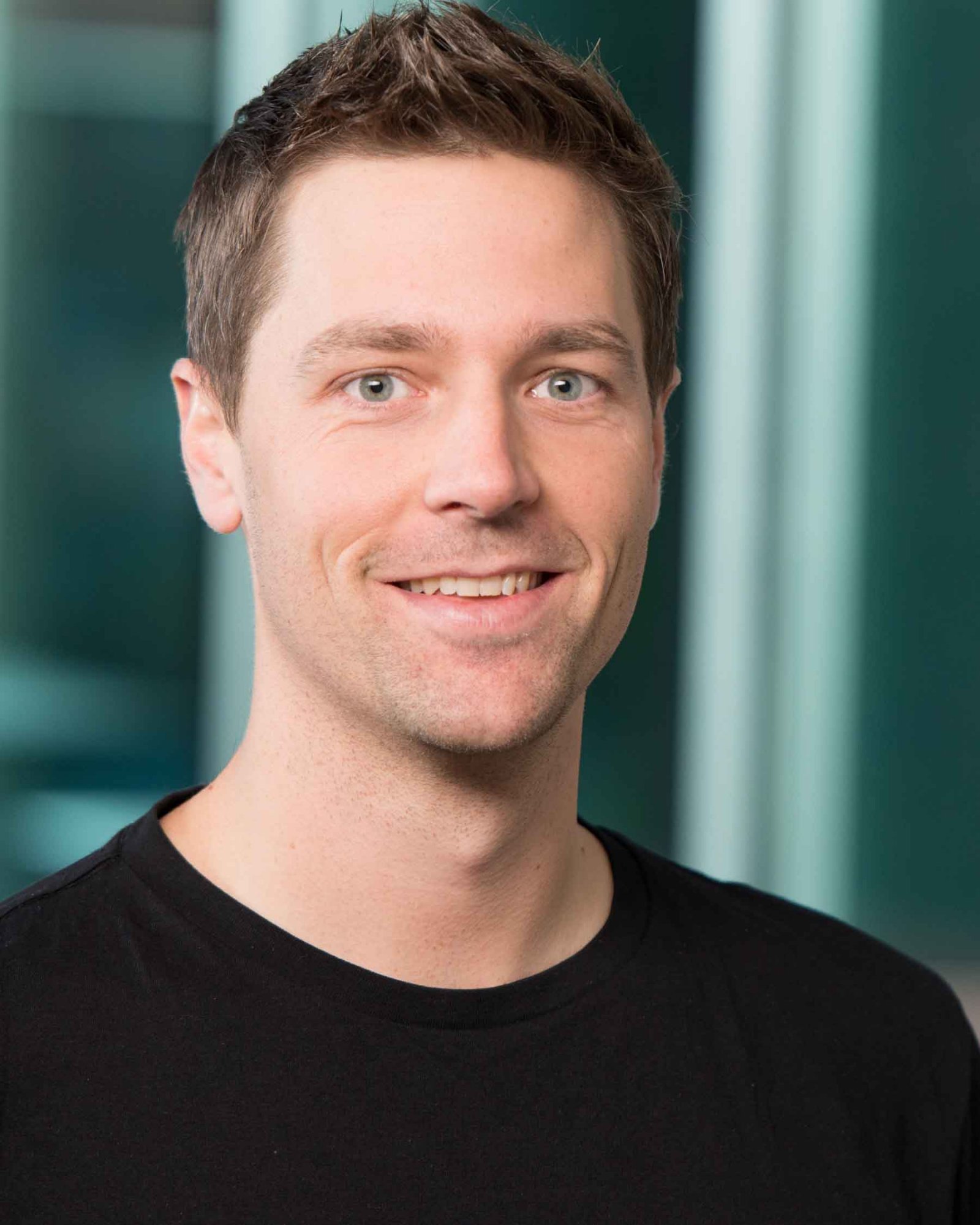 Fellows THE NEW INSTITUTE - THE NEW INSTITUTE