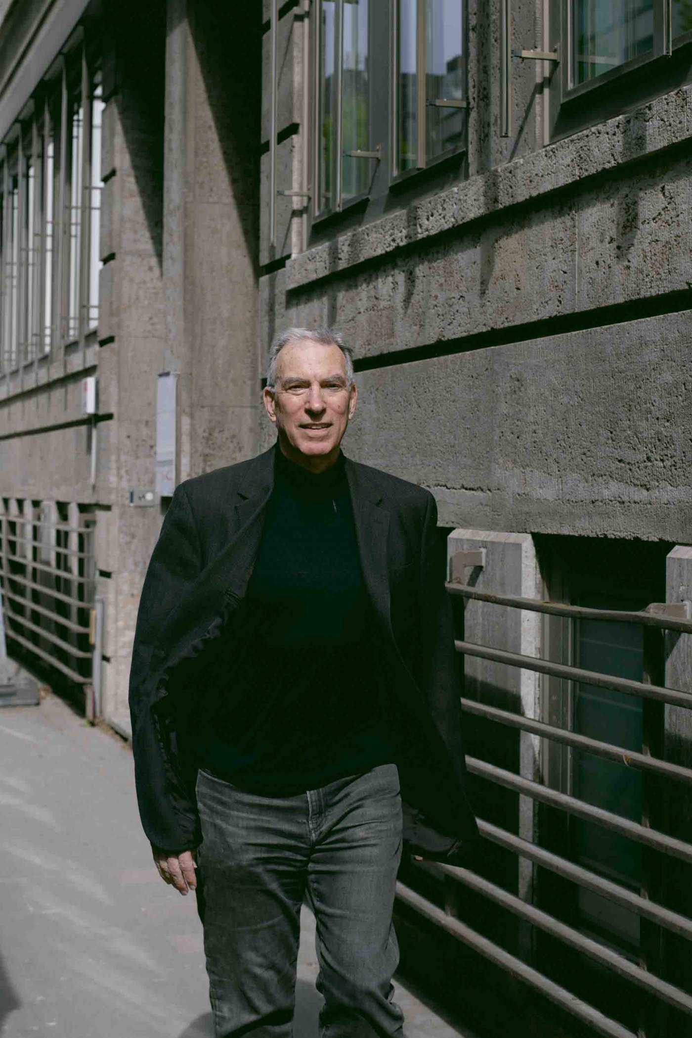 Home - THE NEW INSTITUTE